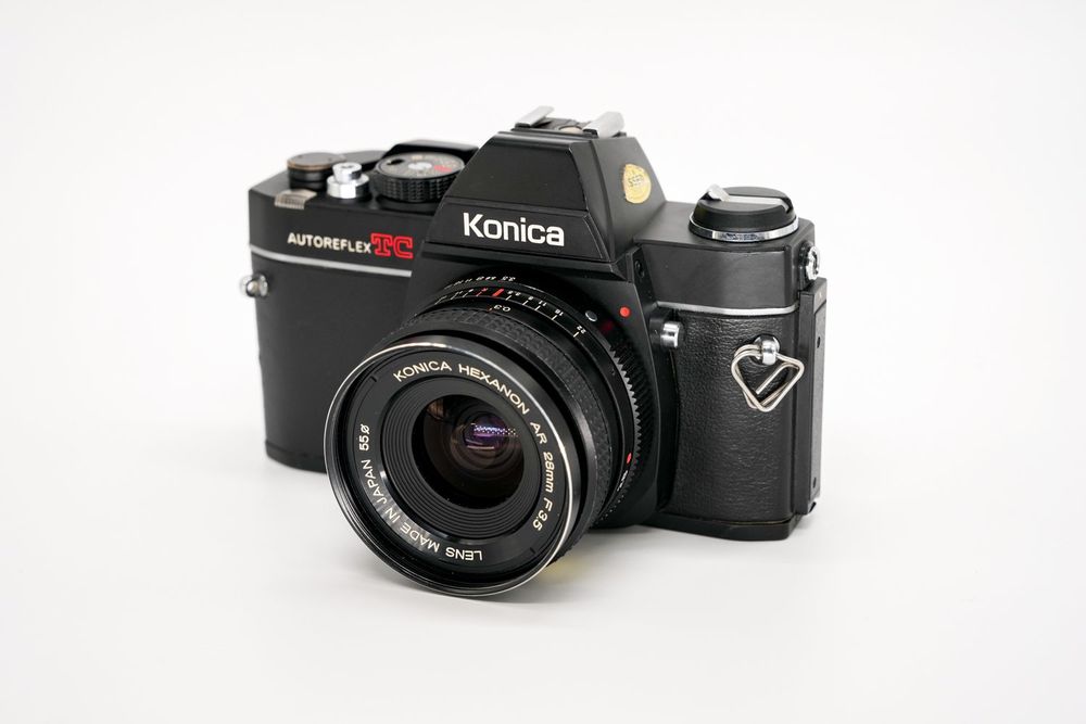 Konica Autoreflex TC mit Hexanon AR 28mm 1:3.5 (Gebraucht) in Galgenen ...