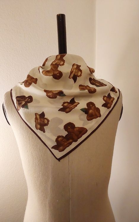 Foulard Seide quadratisch Codello (Gebraucht) in Köniz für CHF 7 – mit ...