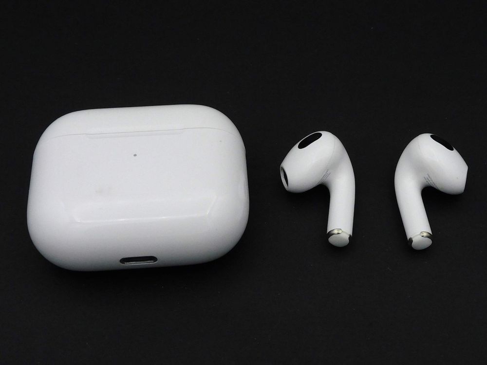 Apple Airpods Pro 3 Generation | Kaufen auf Ricardo