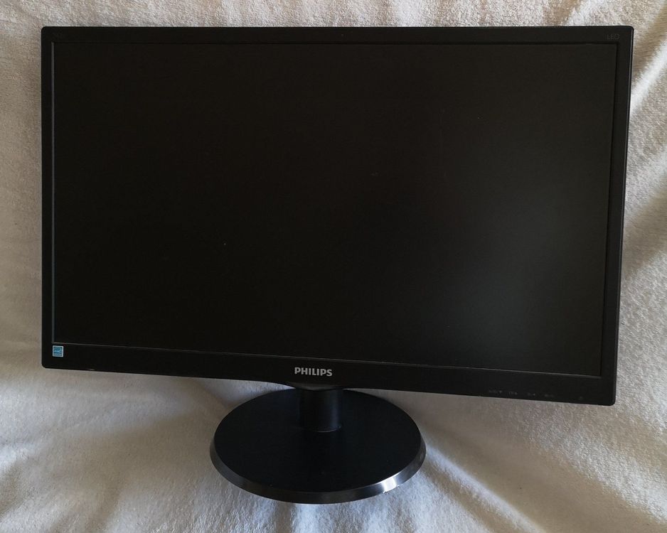 PHILIPS 24" TFT/LCD Monitor/Bildschirm (Gebraucht) in Uster für CHF 30 ...
