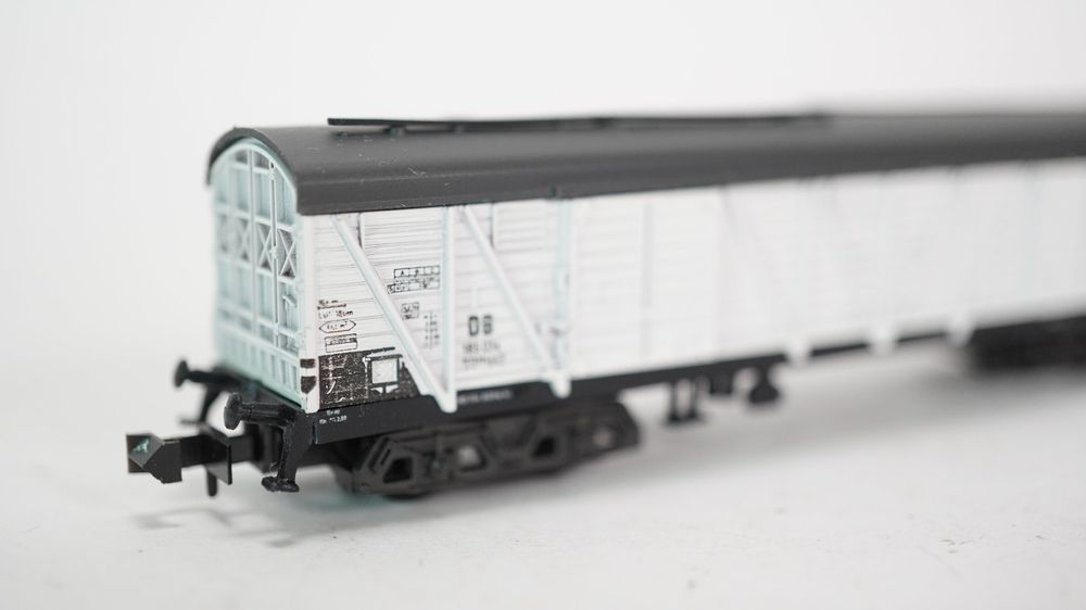e43 Spur N Roco DB Güterwagen weiss (Gebraucht) in Thun für CHF 6 – mit ...