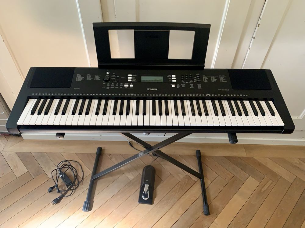 Clavier Yamaha PSR-EW310 76 touches avec support et pédale | Kaufen auf ...