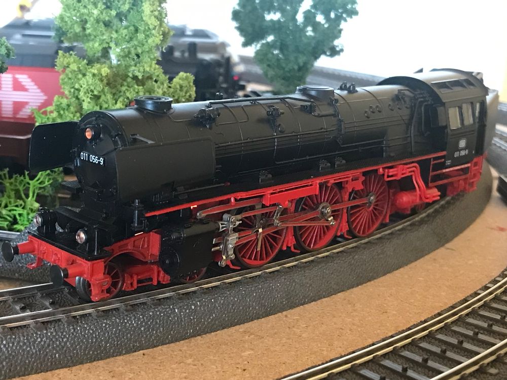 Märklin Grosse Dampflok BR 011 AC Digital (Nr. 3390) | Kaufen auf Ricardo