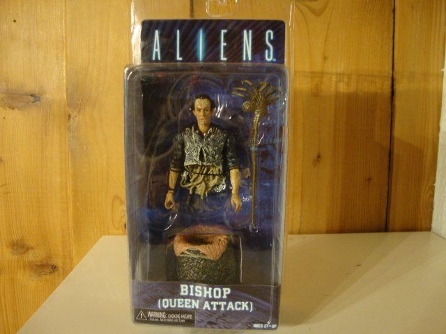 NECA Sammlerfigur ALIEN ALIENS / Bishop ( Queen Attack ) (Neu und ...