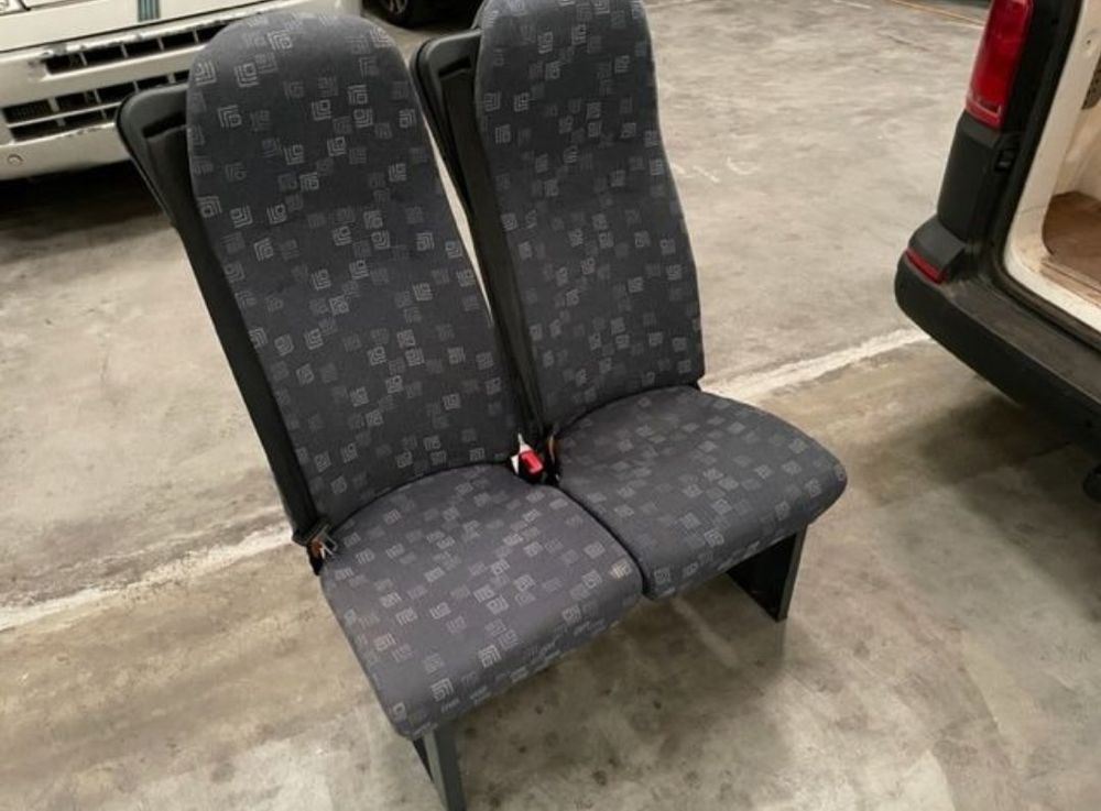 4er Sitzbank WoMo, Bus, Postauto Sprinter (Gebraucht) in Schwanden GL ...