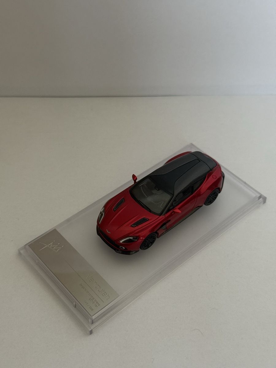 1/64 King Model AM Vanquish Zagato 1/999 (Neu (gemäss Beschreibung)) in ...