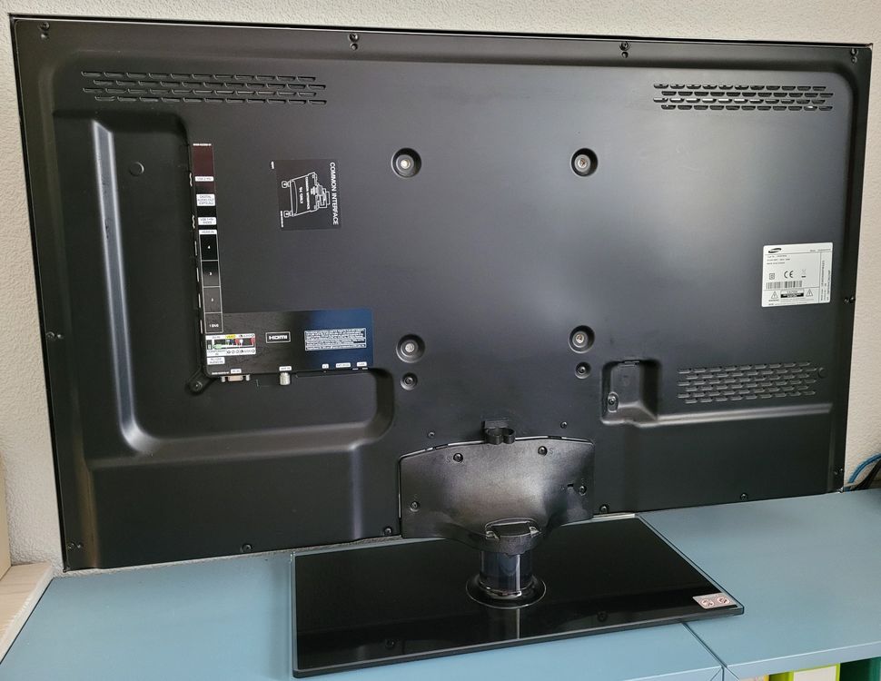 Samsung FullHD TV UE40D5000 (Gebraucht) in für CHF 40 – nur Abholung ...