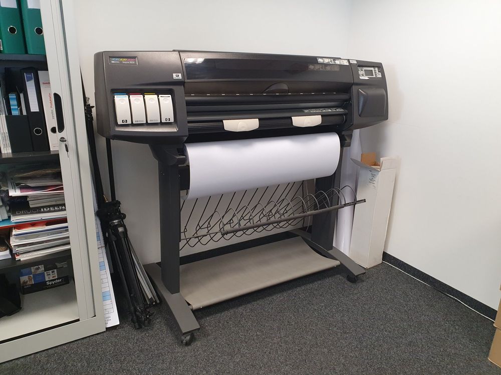 Plotter HP DesignJet 1055CM für Bastler - mit Zubehör (Defekt) in ...