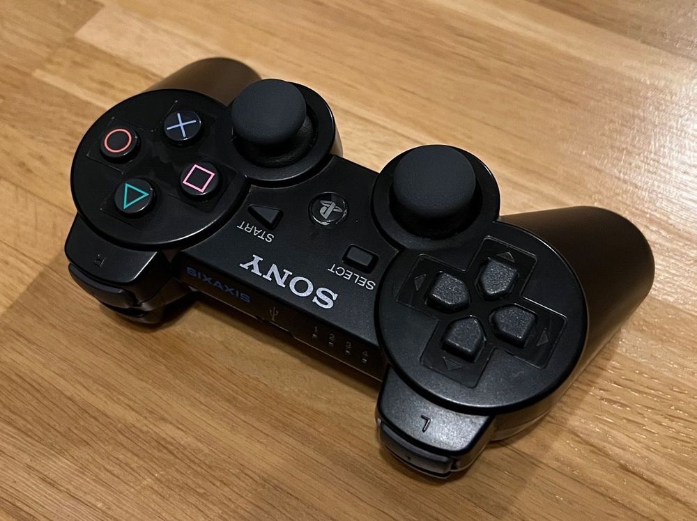 Playstation 3 Six Axis Controller (Gebraucht) in Winterthur für CHF 15 ...