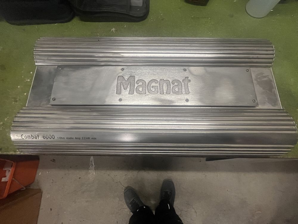 Magnat Combat 6000 6Kanal Endstufe Verstärker (Gebraucht) in Büren SO ...