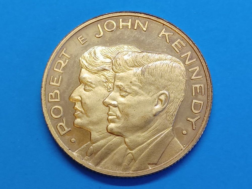 Robert und John Kennedy - Messing? (G15) | Kaufen auf Ricardo