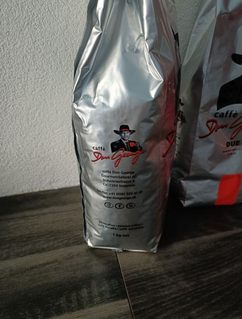 kaffe Don George (Neu und originalverpackt) in Domat ems für CHF 20 ...