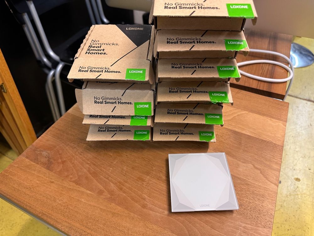 Loxone Touch Pure Tree Weiss | Kaufen auf Ricardo