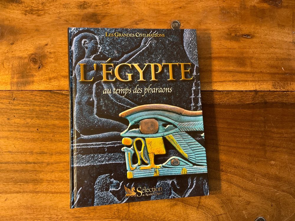 Livre "L'Égypte au temps des pharaons" (Gebraucht) in Avenches für CHF 9.9 – mit Lieferung auf ...