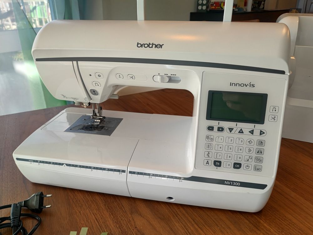 NÄHMASCHINE BROTHER NV1300 NEUWERTIG TOP INNOVIS INNOV IS | Kaufen auf Ricardo