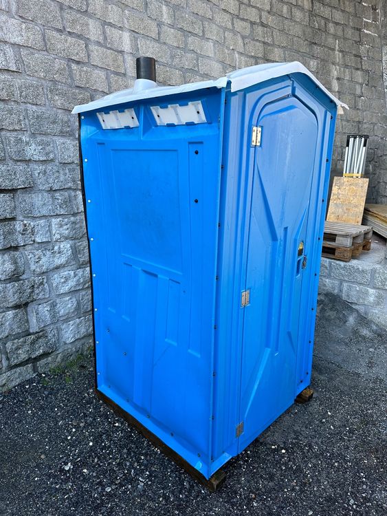ToiToi Toilette (Gebraucht) in Trin für CHF 1 – nur Abholung auf ...