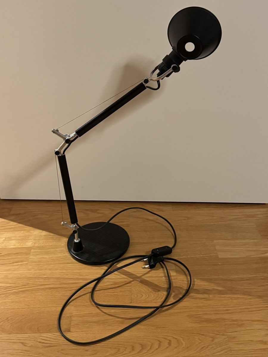 Artemide Tolomeo Micro Table Lamp - Black / zu reparieren (Defekt) in ...