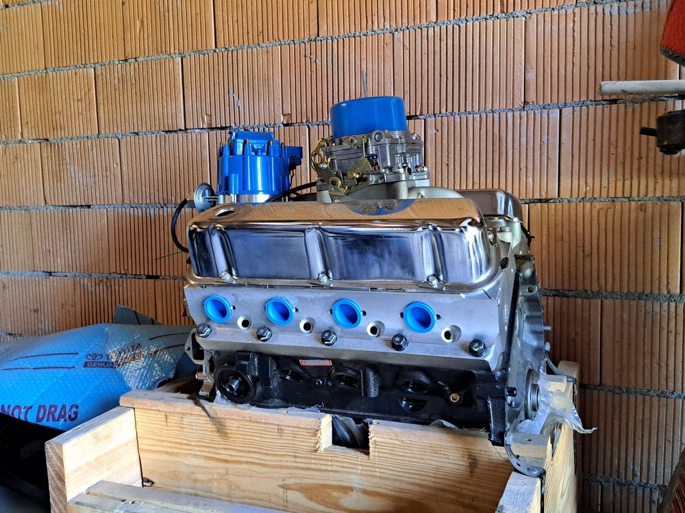 Motor Ford 347 C.I.D. 415 HP (Neu (gemäss Beschreibung)) in Wil SG für ...