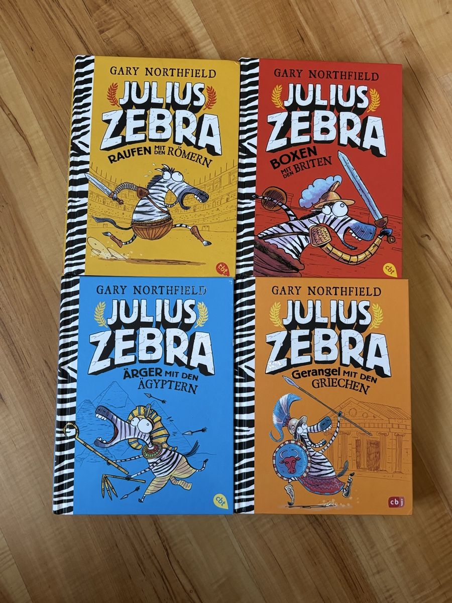 Julius Zebra Bücher Band 1 - 4 (Gebraucht) in Winterthur für CHF 15 ...