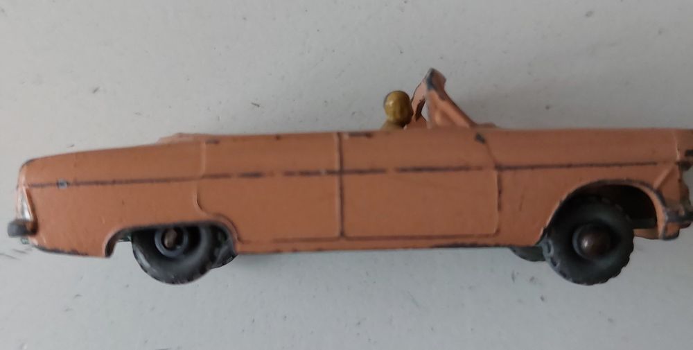 Matchbox Lesney Nr. 39 A Ford Zodiac Cabrio (Gebraucht) in Schenkon für ...
