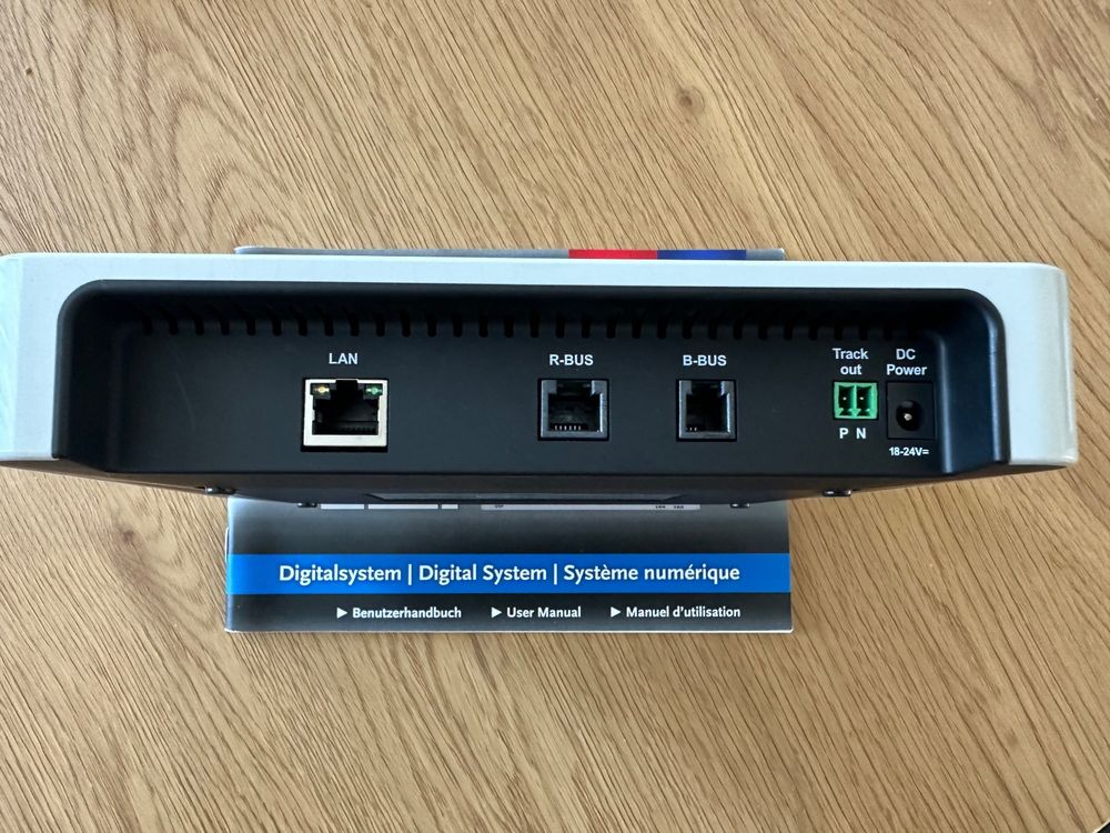 Roco Z21 Start Wifi aktiviert (Gebraucht) in für CHF 100 – mit ...