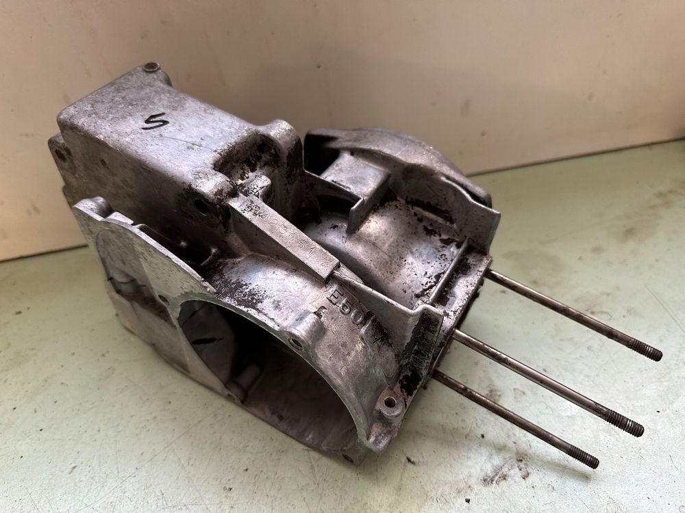 4 Lager PUCH Maxi Motor Gehäuse/carters moteur 4 roulement (Defekt) in ...