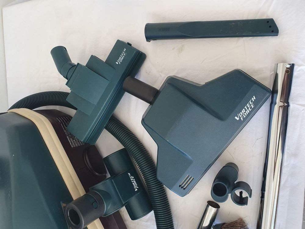 Vortech Force Staubsauger L 1660 (Gebraucht) in Niederönz für CHF 6 ...
