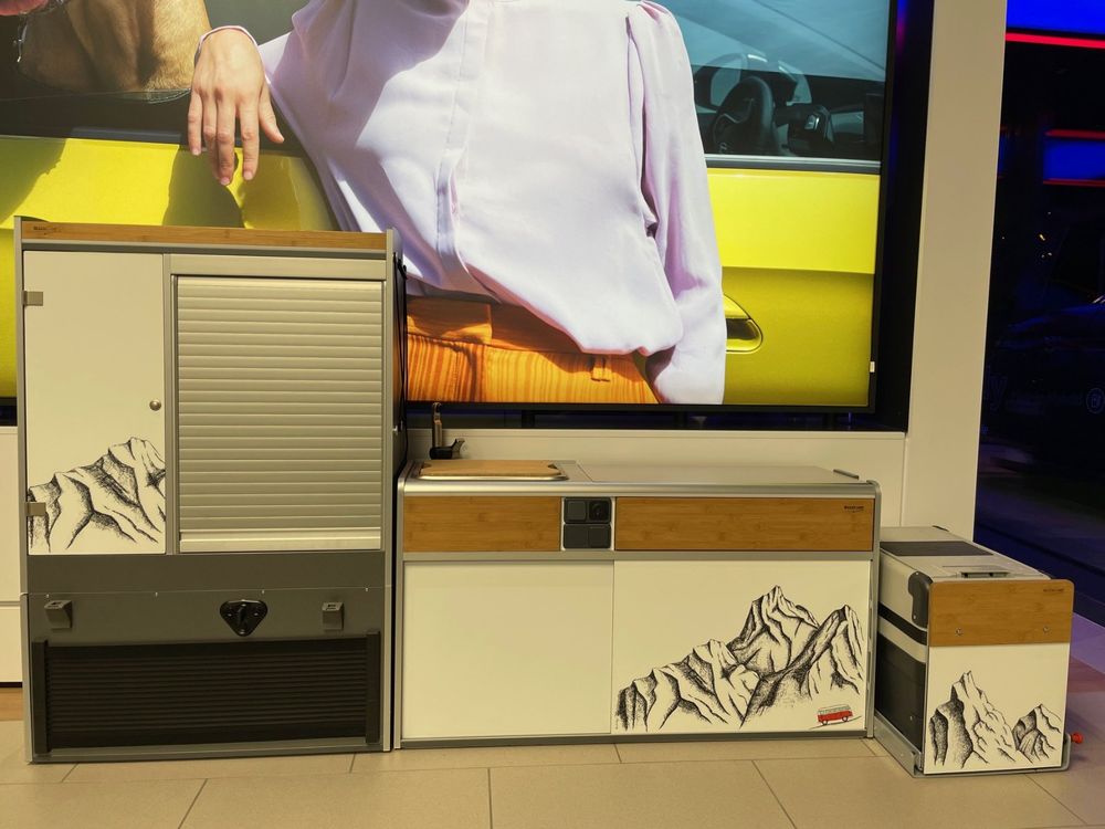 Komplette Maxxcamp Einrichtung für VW T6 (Gebraucht) in Aesch BL für CHF 100 – nur Abholung auf ...