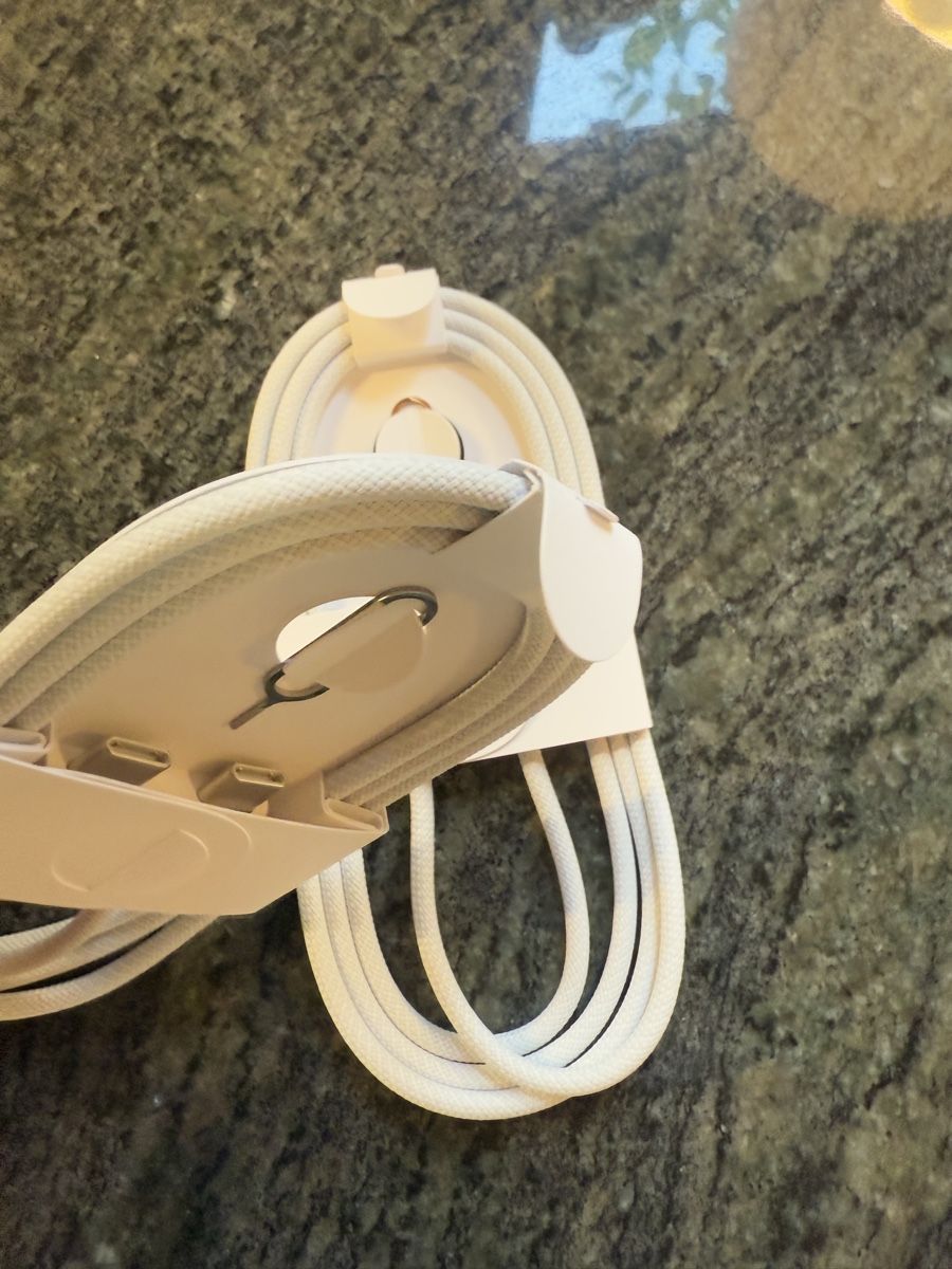 2 x USB-C —> USB Kabel Original Apple (Neu (gemäss Beschreibung)) in ...