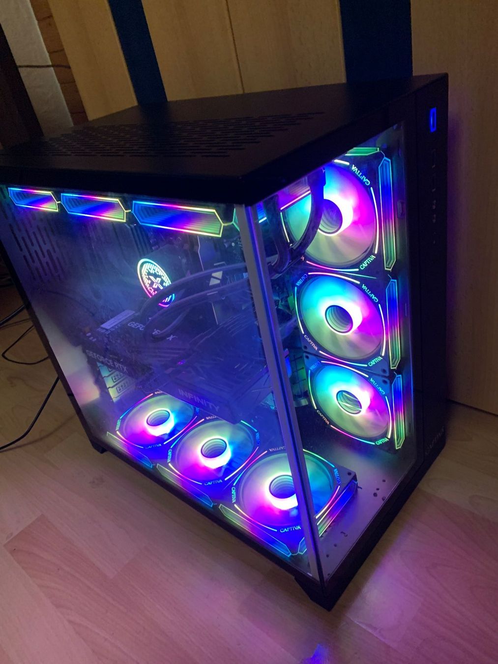 Gaming PC Captiva Highend R90-092 GeForece RTX 5070 2TB (Gebraucht) in ...