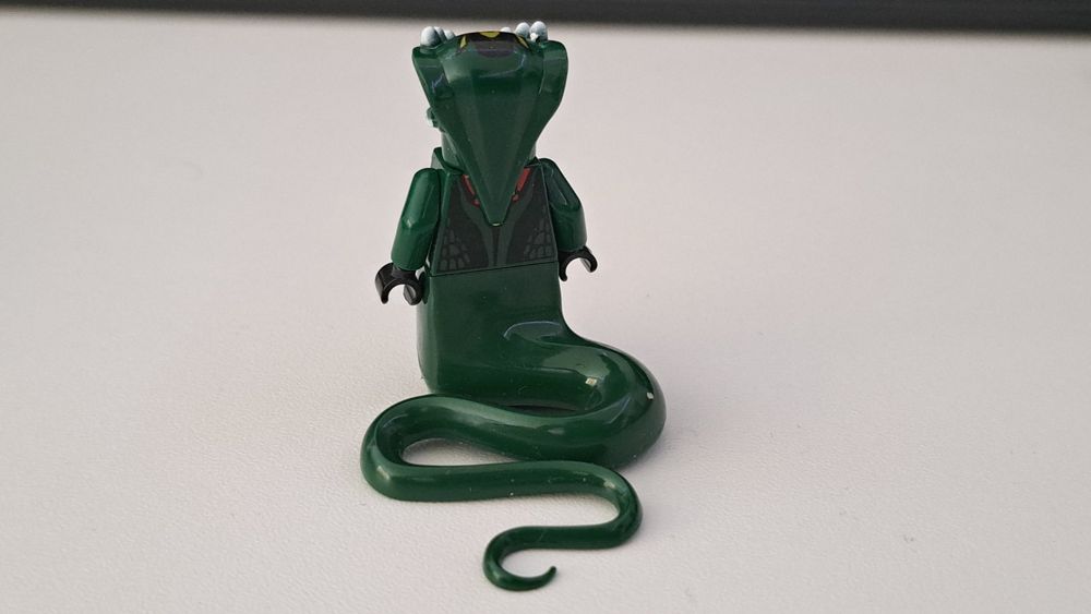 Lego Ninjago Minifigur / FAKE Acidicus | Kaufen auf Ricardo