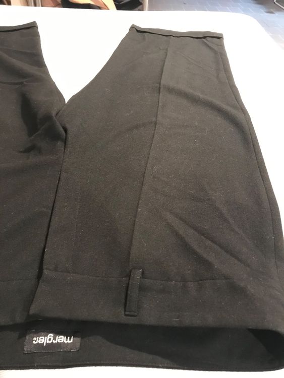 mergler Damen-Hose Schwarz Gr. 46 (Gebraucht) in Therwil für CHF 20 ...