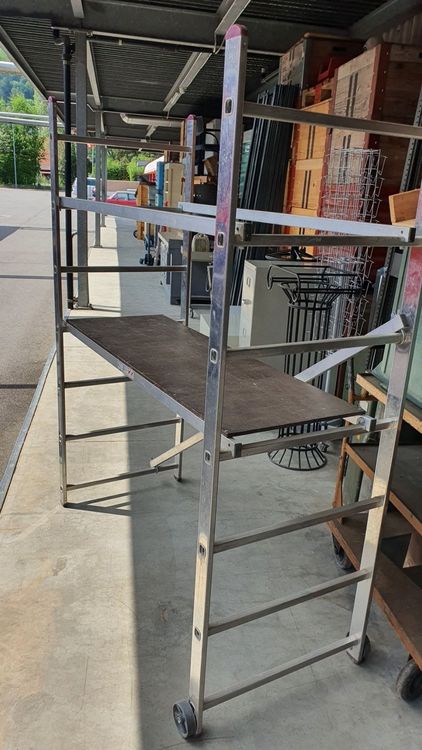Rollgerüst Mobiles Gerüst Alu Podest Arbeitsbühne (Gebraucht) in Belp ...