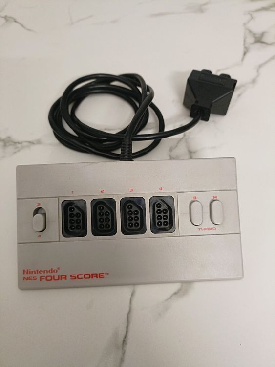 Nes four Score Saubere Guter Zustand | Kaufen auf Ricardo