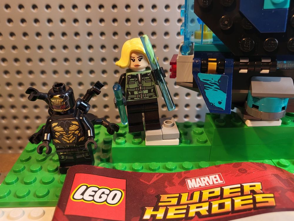 4 Lego-Minifiguren vom Set 76101 mit Zubehör und Anleitung (Gebraucht ...