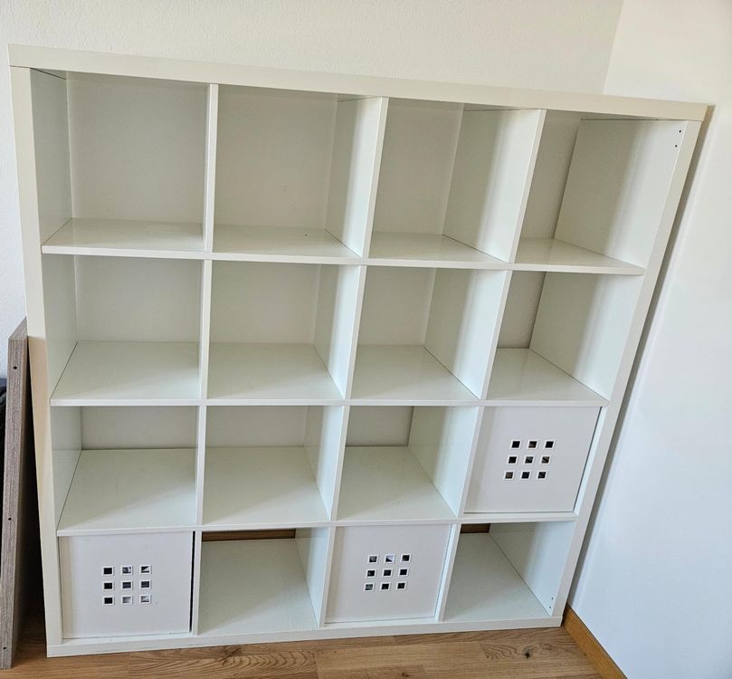Regal Kallax mit drei Boxen (Gebraucht) in für CHF 47 – nur Abholung ...