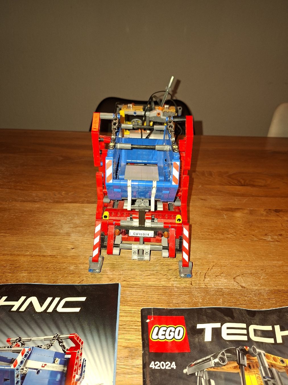LEGO Technic 42024 Container Truck mit Anleitung Komplett (Gebraucht ...