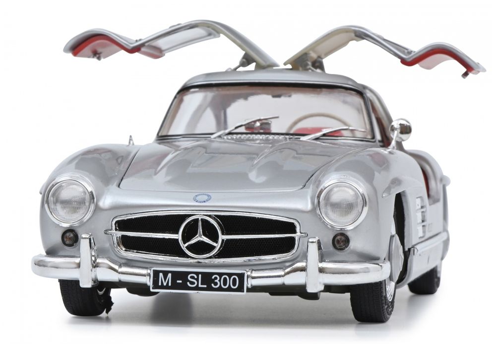 Mercedes Benz 300 SL Flügeltür silber Schuco 1:18 | Acheter sur Ricardo