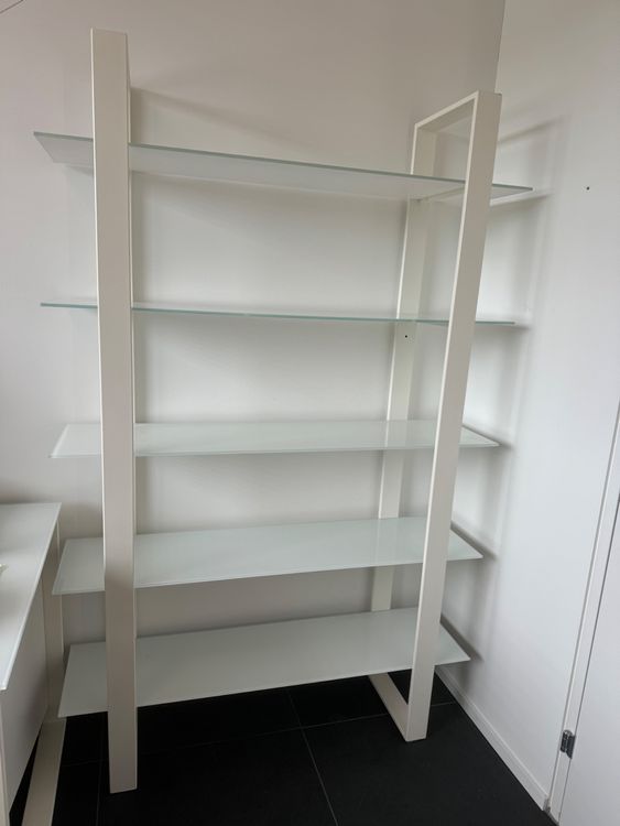 Modernes weisses Regal (Interio) (Gebraucht) in Watt für CHF 20 – nur ...