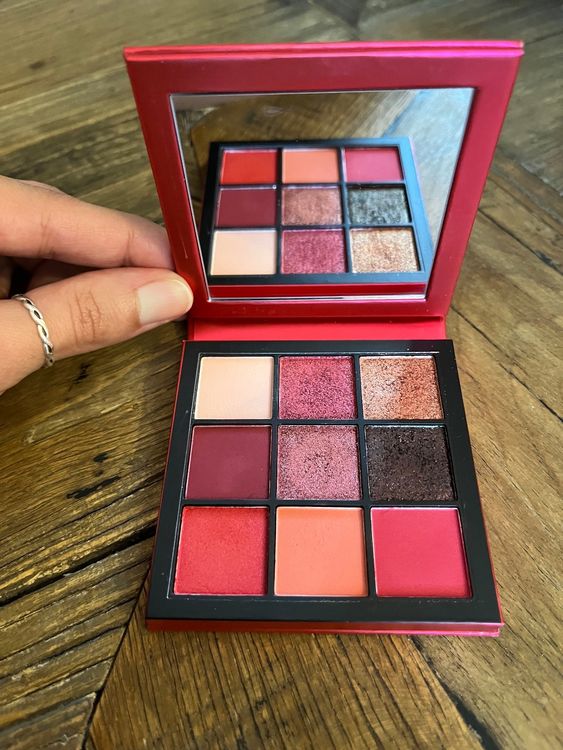 HUDA BEAUTY Ruby Obsessions Palette (Gebraucht) in Mellingen für CHF 15 ...