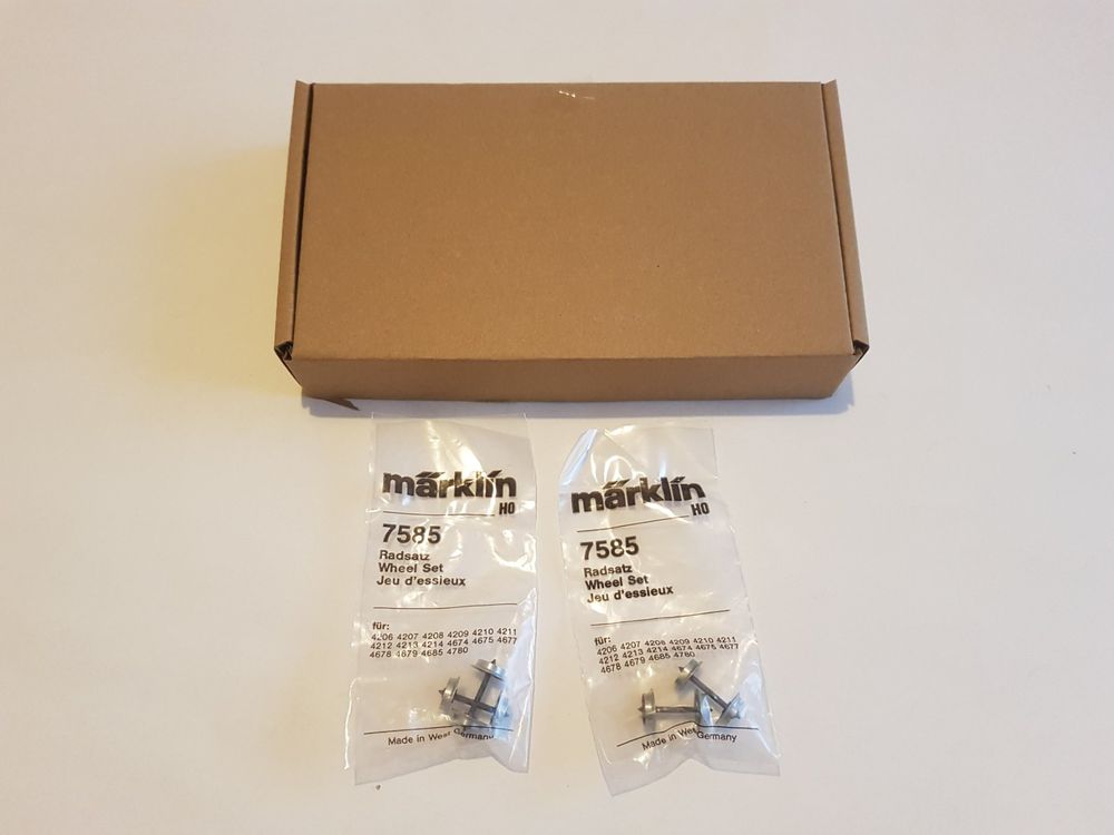 Märklin, 2 x N° 7585, Wagenradsätze Gleichstrom (Neu und ...