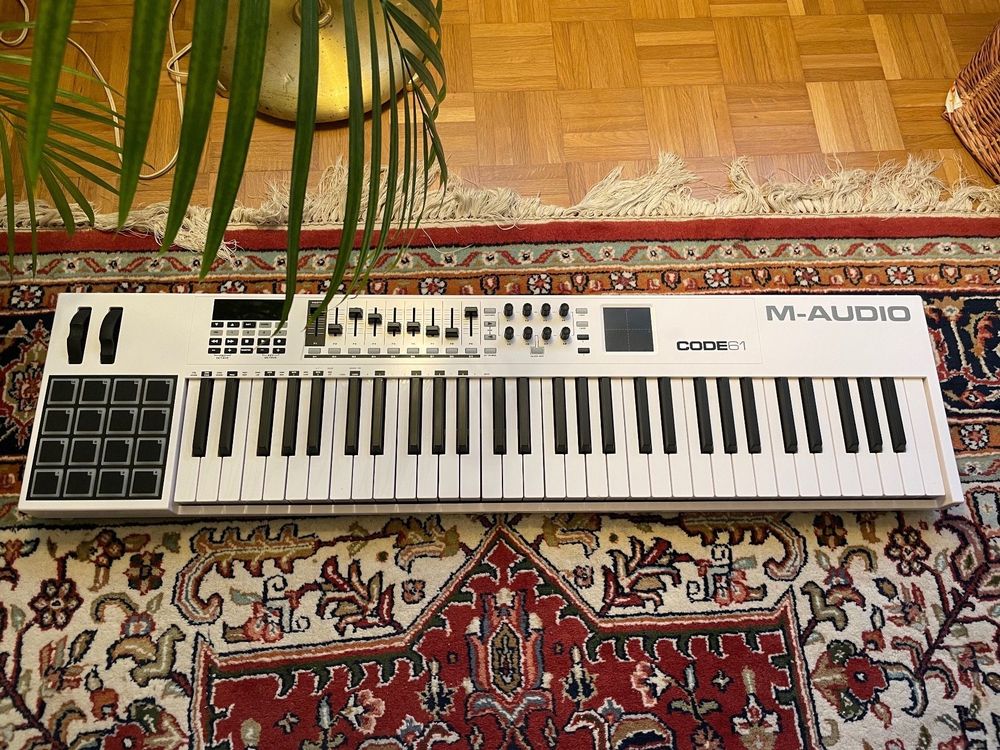 M-Audio Code 61 weiss | Kaufen auf Ricardo