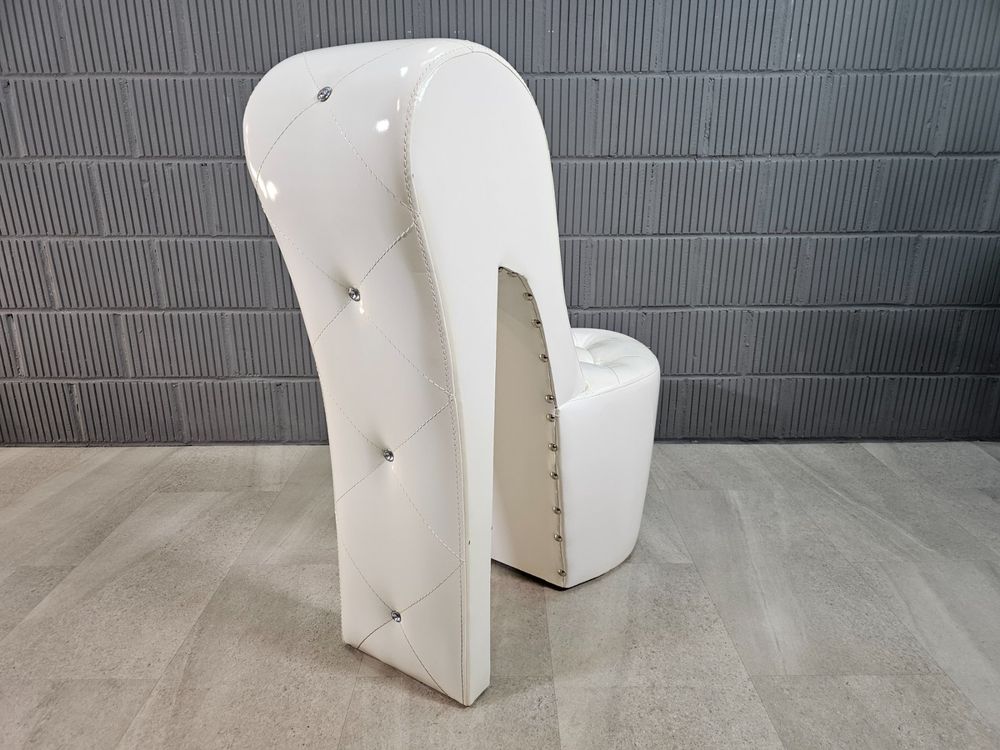 High Heel Chair Schuhsessel Polstersessel Weiss Store Stuhl (Gebraucht ...