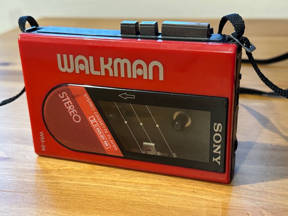 Sony Walkman WM-24 Stereo Cassette Player (Gebraucht) in Strengelbach ...