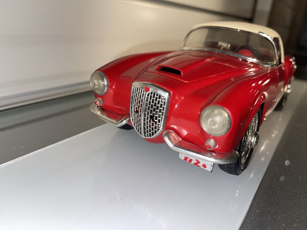 Modellauto Burago Lancia Aurelia B24 Spider Bj. 1955 (Gebraucht) in Siebnen für CHF 19 – mit ...