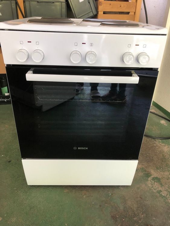 BOSCH HQA050020C - Freistehender Kochherd mit Backofen (D'occasion) à ...