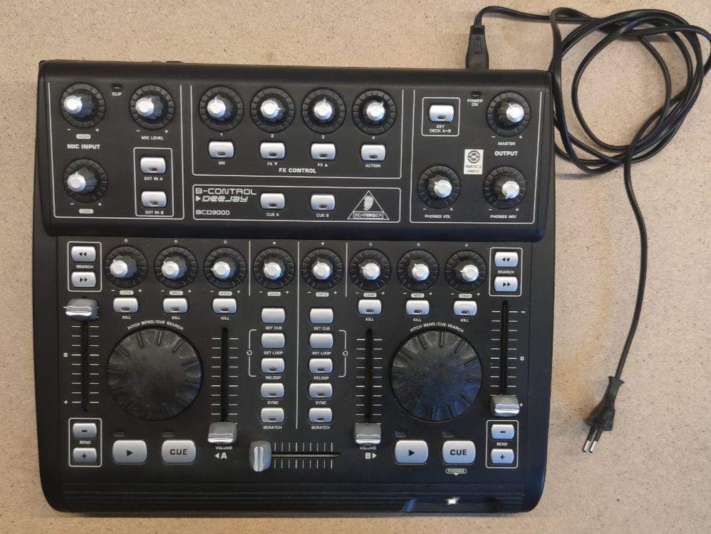 Behringer BCD3000 - Digital DJ Controller (Gebraucht) in Basel für CHF 35 – mit Lieferung auf ...