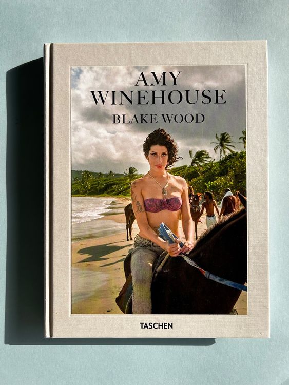 Amy WINEHOUSE. Blake Wood - Fotografie. Polaroid | Kaufen auf Ricardo