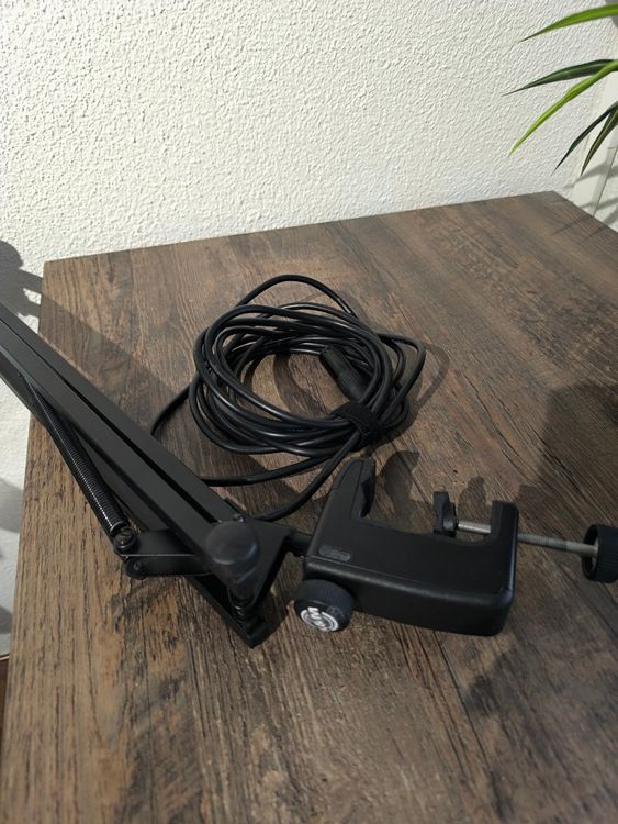 Rode NT1-A Mikrofon, inkl. Mikrofonarm und Mischpult (Gebraucht) in ...