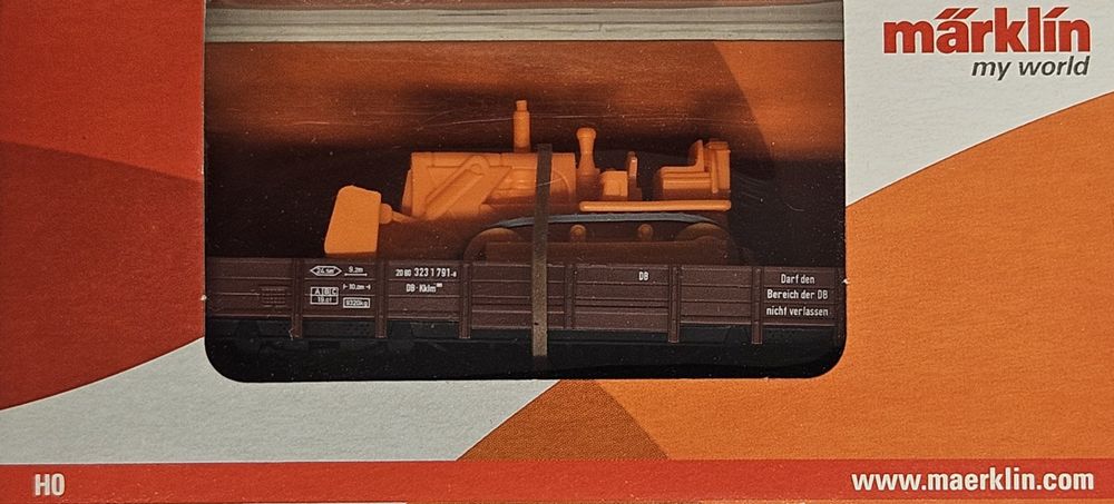 Märklin 4424: Niederbordwagen mit Planierraupe. (Neu und ...